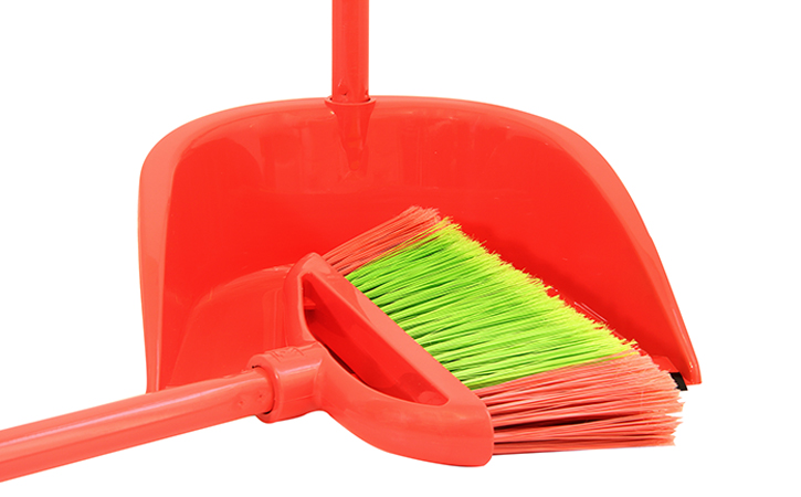 Royal Standing Broom and Dustpan